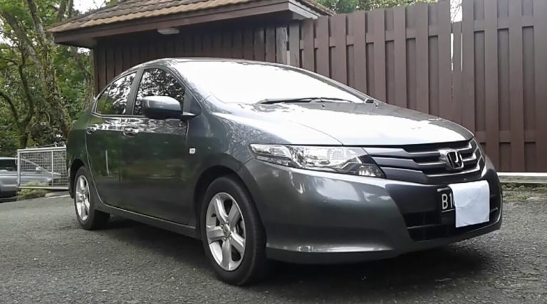 Kelebihan dan Kekurangan Sedan Honda City GM2 - Otodrift
