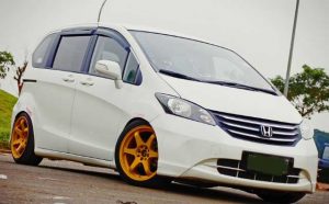 20 Konsep Modifikasi Honda Freed Terbaru - Otodrift