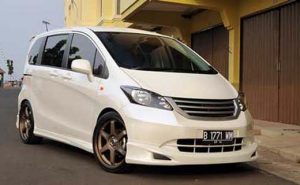 20 Konsep Modifikasi Honda Freed Terbaru - Otodrift