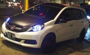 20 Konsep Modifikasi Honda Mobilio Terbaru - Otodrift