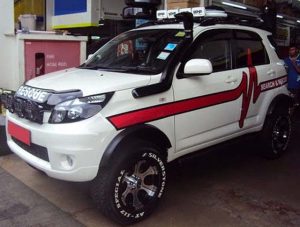 20 Modifikasi Toyota Rush Daihatsu Terios Terbaru - Otodrift