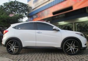 25 Konsep Modifikasi Honda HRV Terbaru - Otodrift