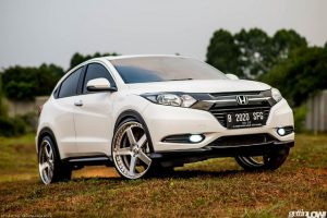 25 Konsep Modifikasi Honda HRV Terbaru - Otodrift