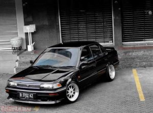 15 Modifikasi Sedan Toyota Corolla Twincam Terbaru - Otodrift