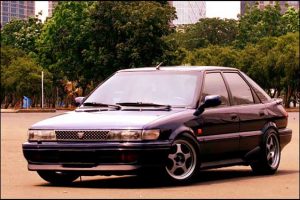 15 Modifikasi Sedan Toyota Corolla Twincam Terbaru - Otodrift