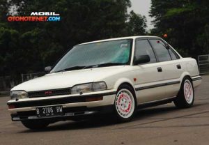 15 Modifikasi Sedan Toyota Corolla Twincam Terbaru - Otodrift