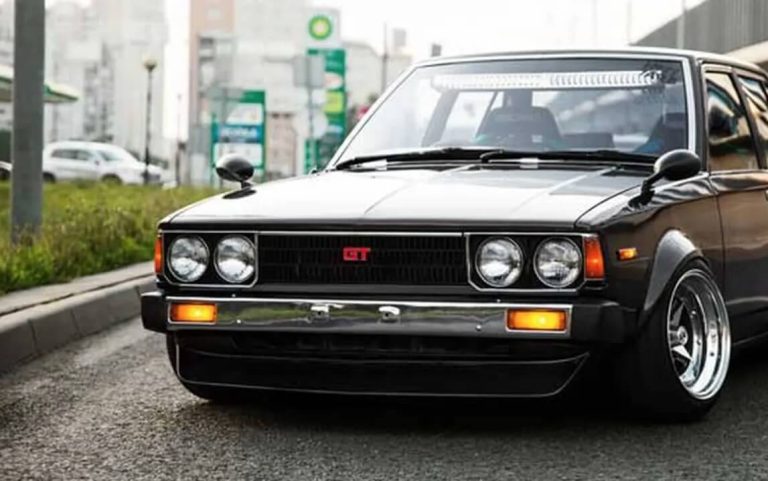 30 Modifikasi Sedan Toyota Corolla DX Terbaru - Otodrift