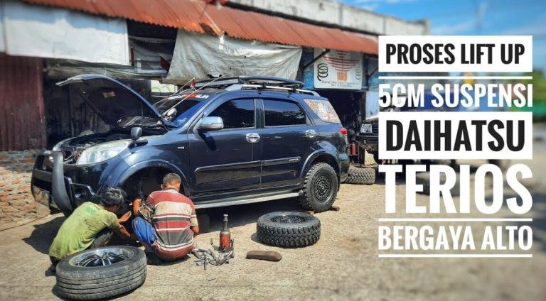 20 Modifikasi Toyota Rush Daihatsu Terios Terbaru - Otodrift